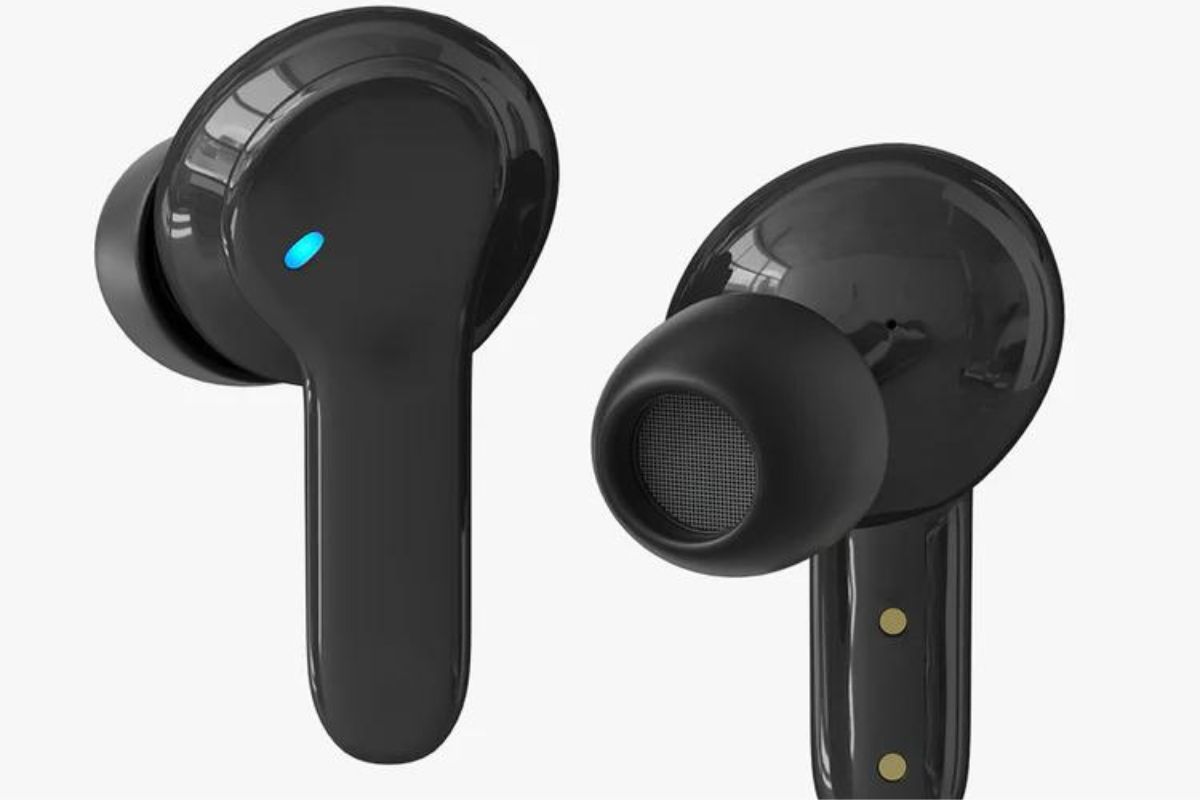 Fone QCY T13 ANC via bluetooth com sete horas de reprodução, preço ...